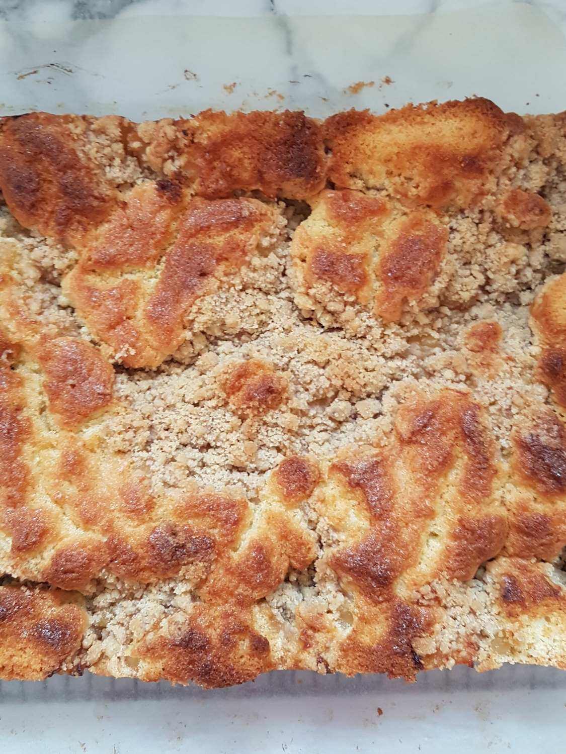 Moist Apple Crumble Cake Recipe - Mihaela's Recipes