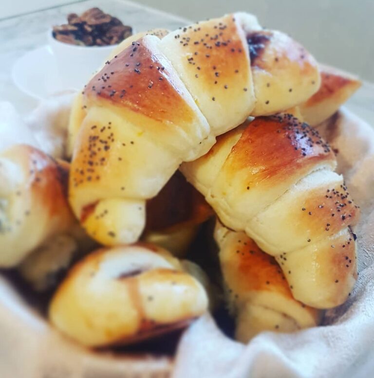 Fluffy Jam Croissants - Mihaela's Recipes